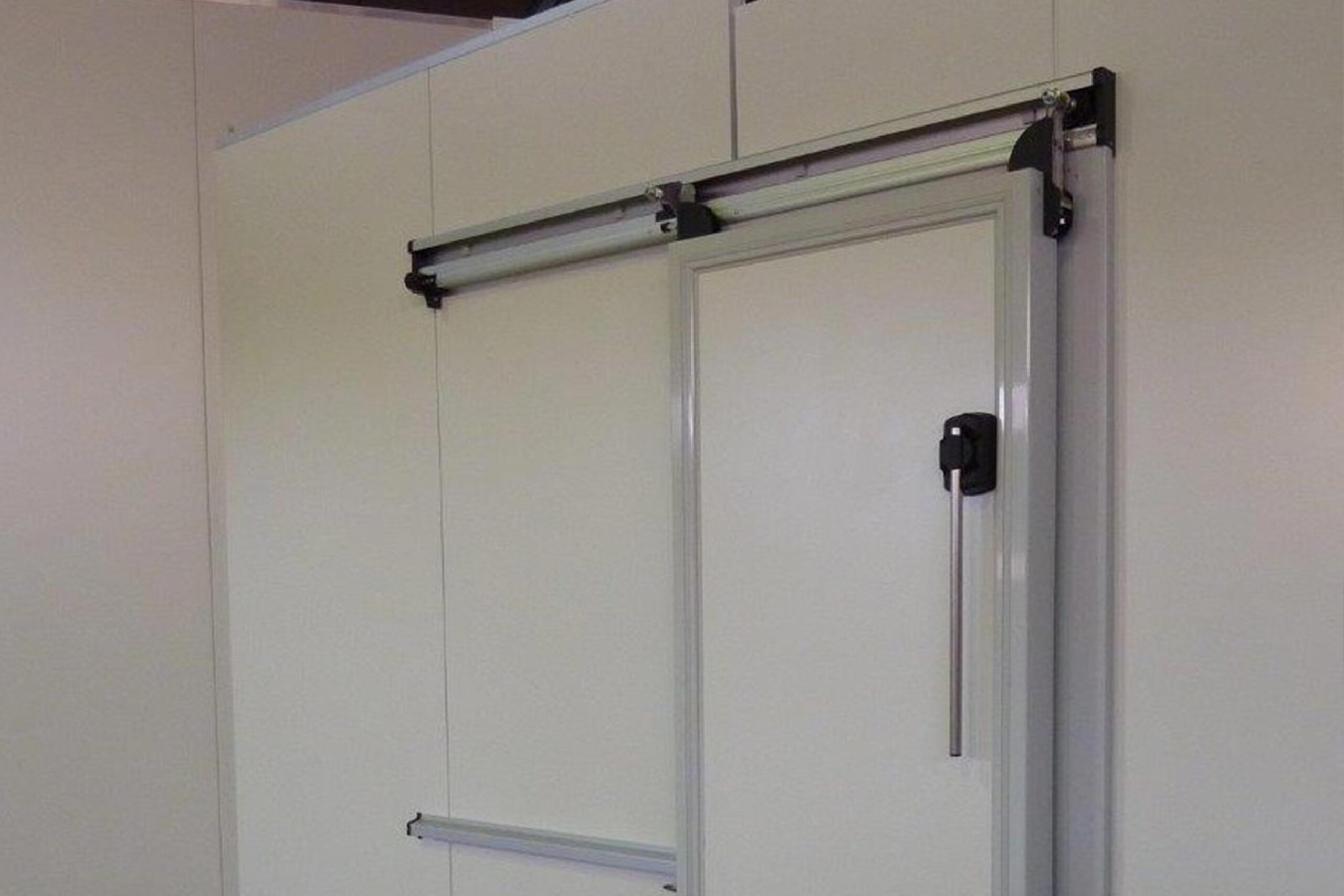 Operating Theatre Door Solutions for Medical Facilities